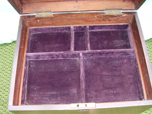 ANTIQUE SILVER CHEST - Antiques Atlas
